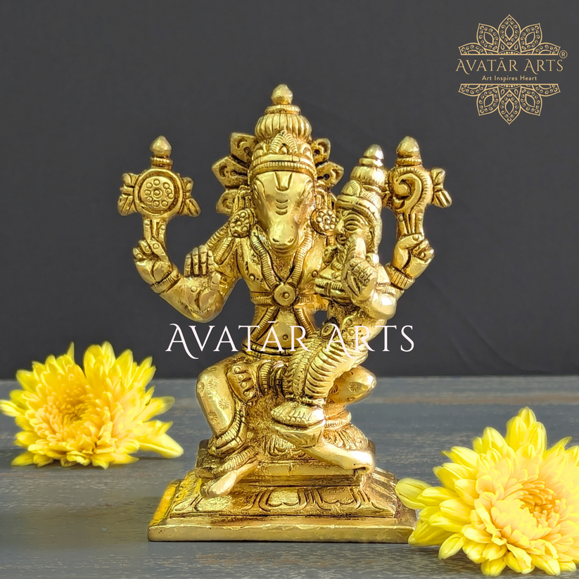 Lord Hayagreeva with Goddess Lakshmi idol for Daily Pooja – Avatar Arts