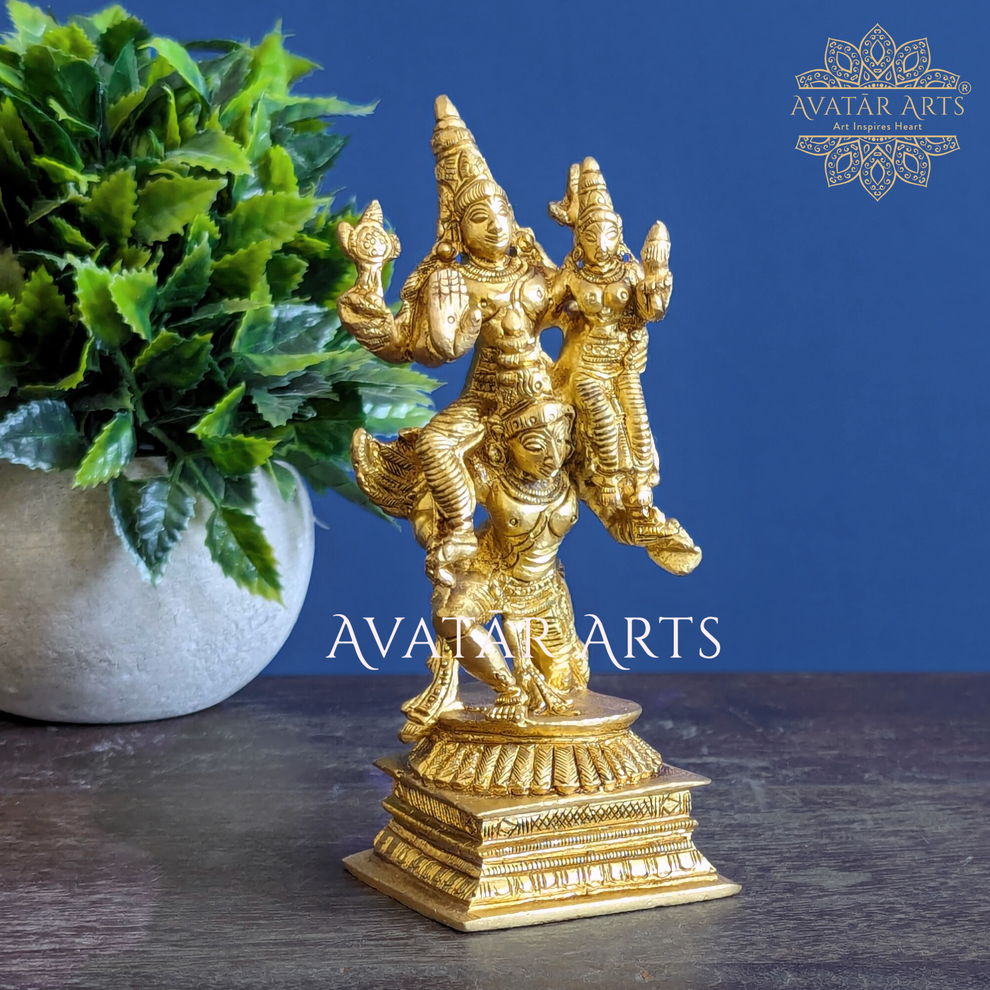 Garuda Statue with Lakshmi Vishnu – Avatar Arts