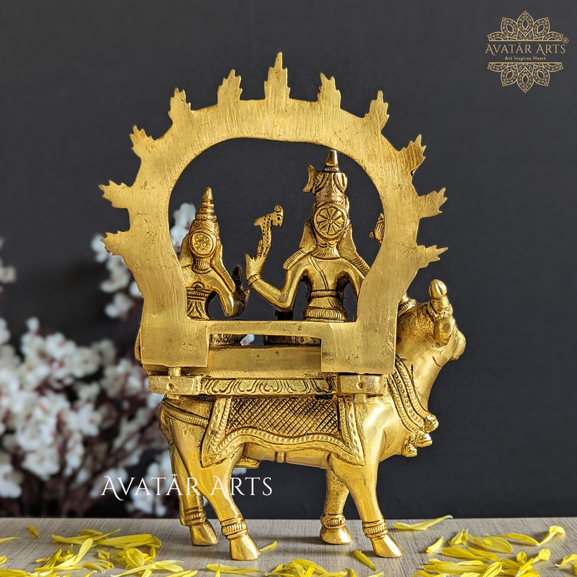 Nandi with Shiva and Parvati – Avatar Arts